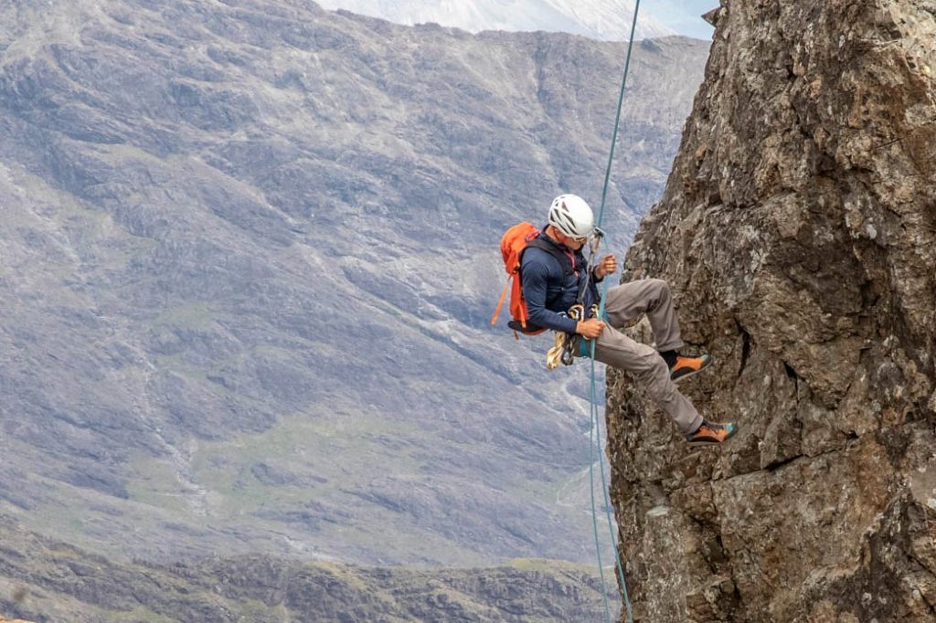 Cuillin Ridge Traverse – Skye Ridge Guides | Synergy Guides